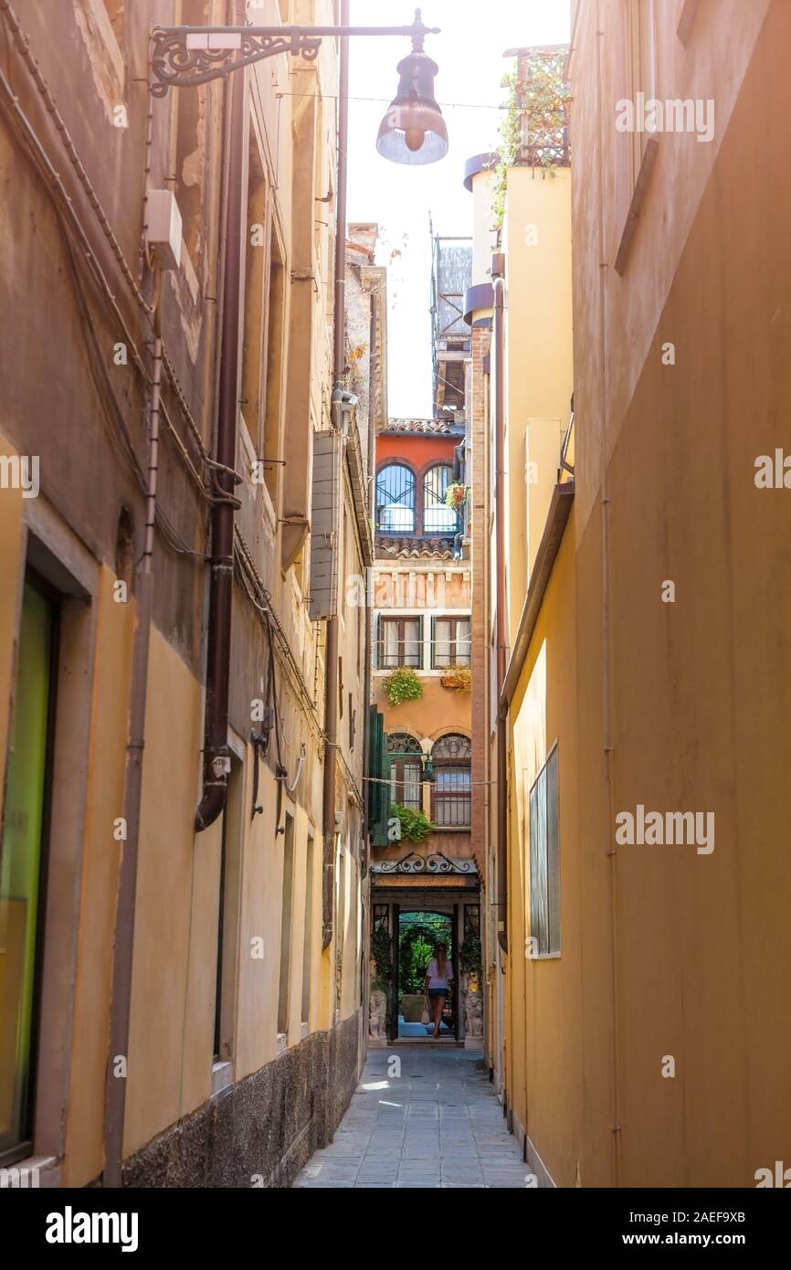 Venice Italian Destination. Narrow Venetian Pathway. Quaint street in ...