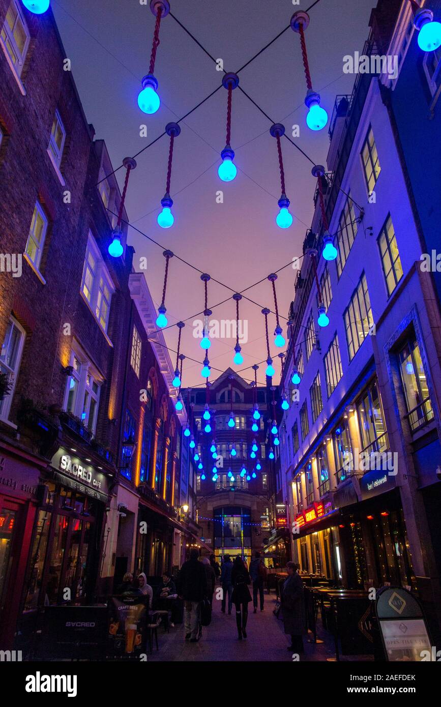 Ganton street lights hi-res stock photography and images - Alamy