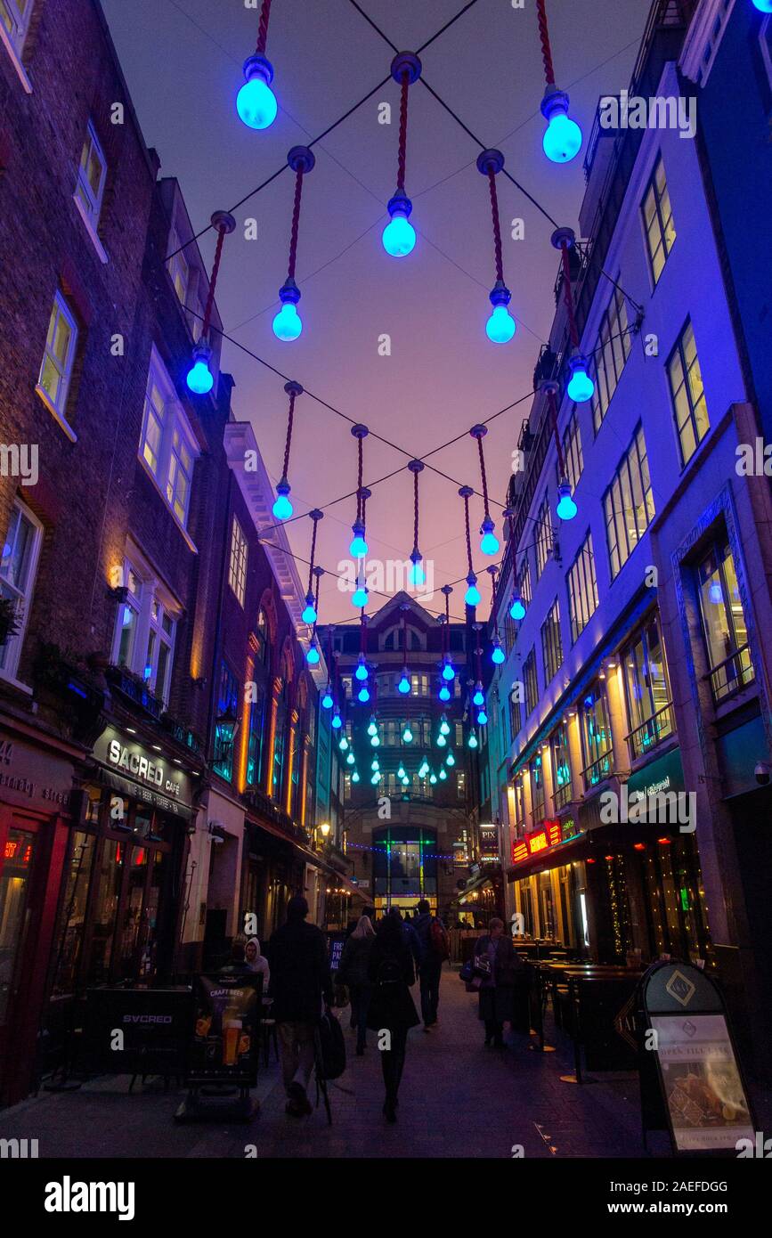 Ganton street lights hi-res stock photography and images - Alamy