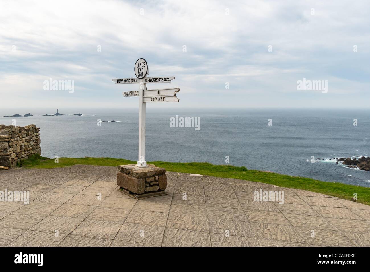 Cornwall famous landmark hi-res stock photography and images - Alamy