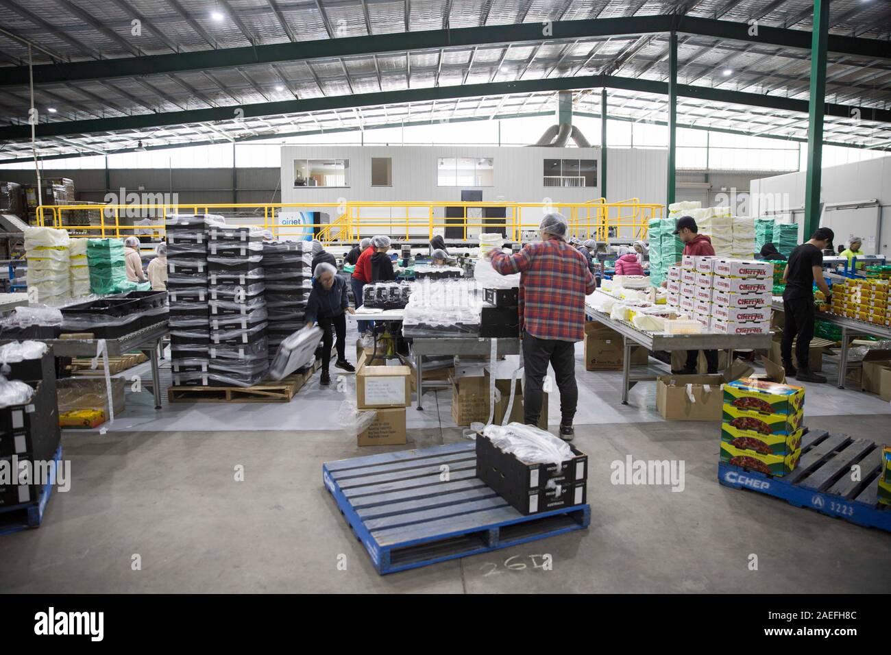 Thousand boxes hi-res stock photography and images - Alamy