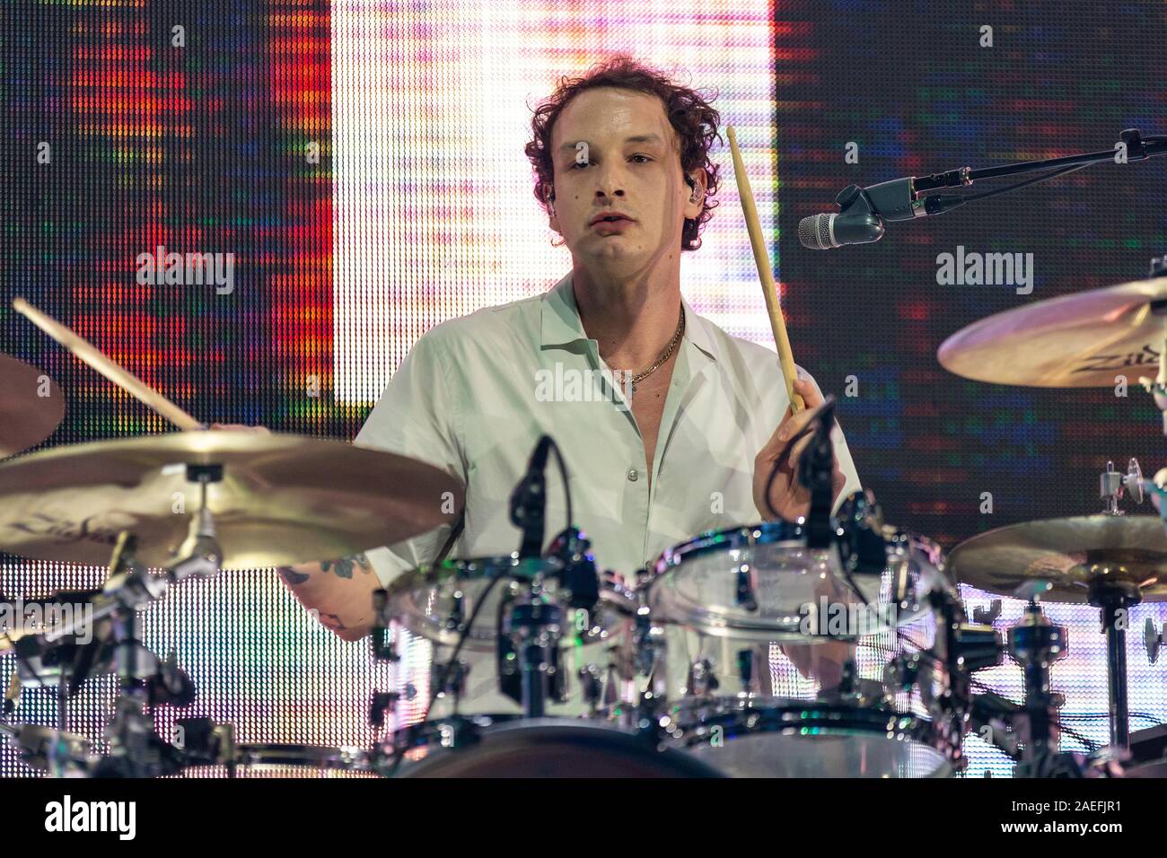 December 8, 2019, Anaheim, California, U.S: GEORGE DANIEL of The 1975 ...