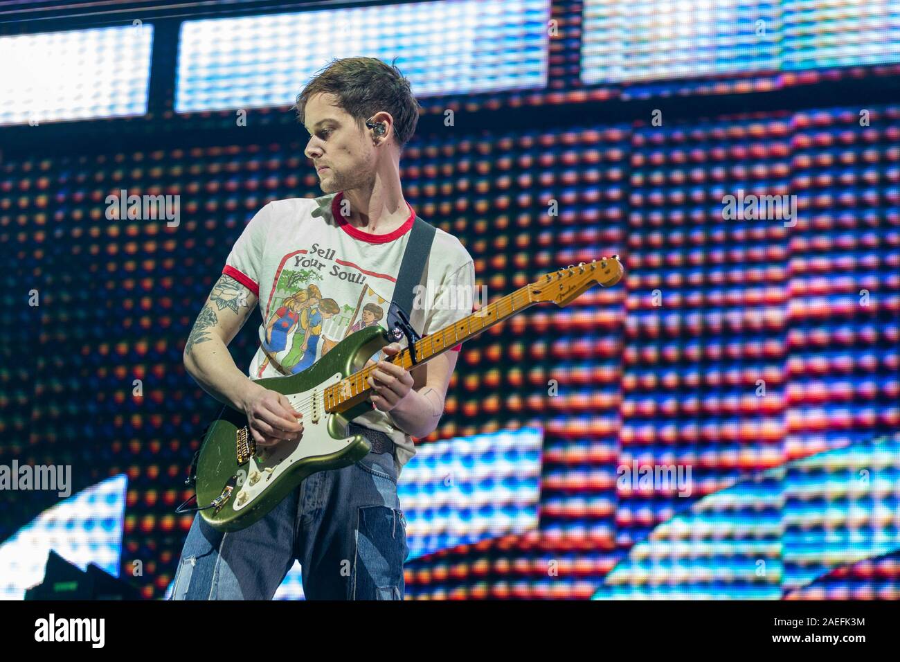 December 8, 2019, Anaheim, California, U.S: ADAM HANN of The 1975 ...