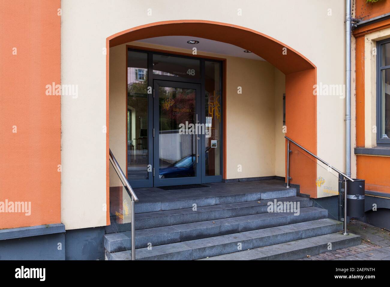 Local library events hi-res stock photography and images - Alamy
