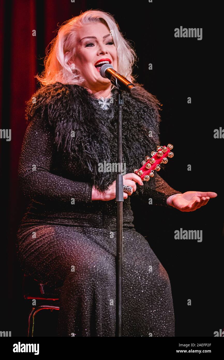 British Singer Kim Wilde Performs High Resolution Stock Photography and ...