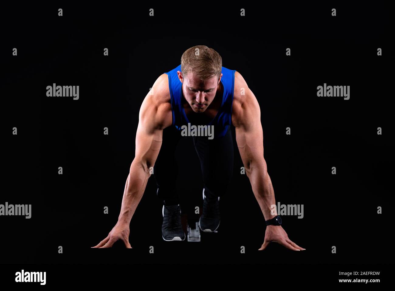 Sprinter blocks hi-res stock photography and images - Alamy