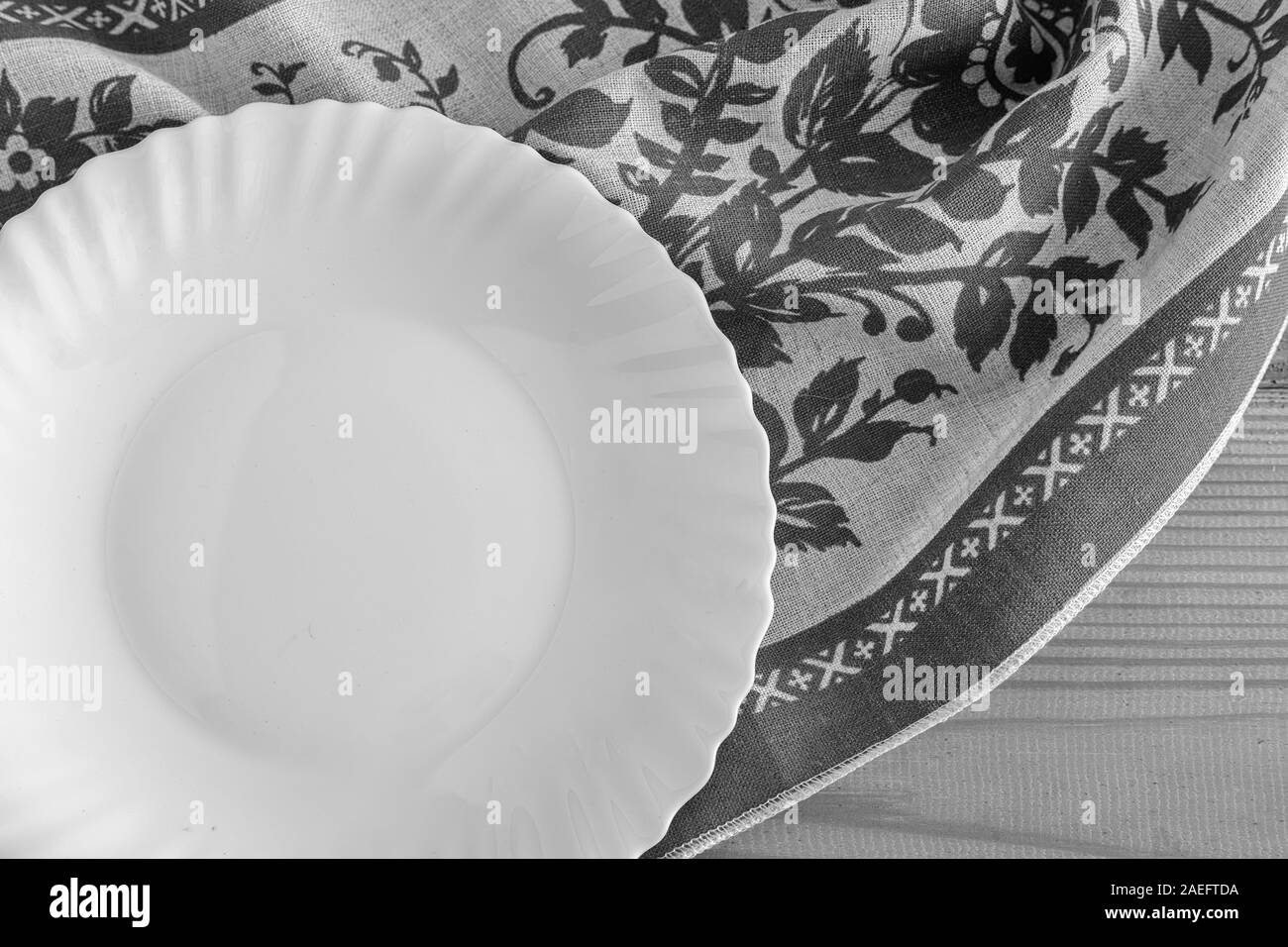 Restaurant on top table Black and White Stock Photos & Images - Alamy