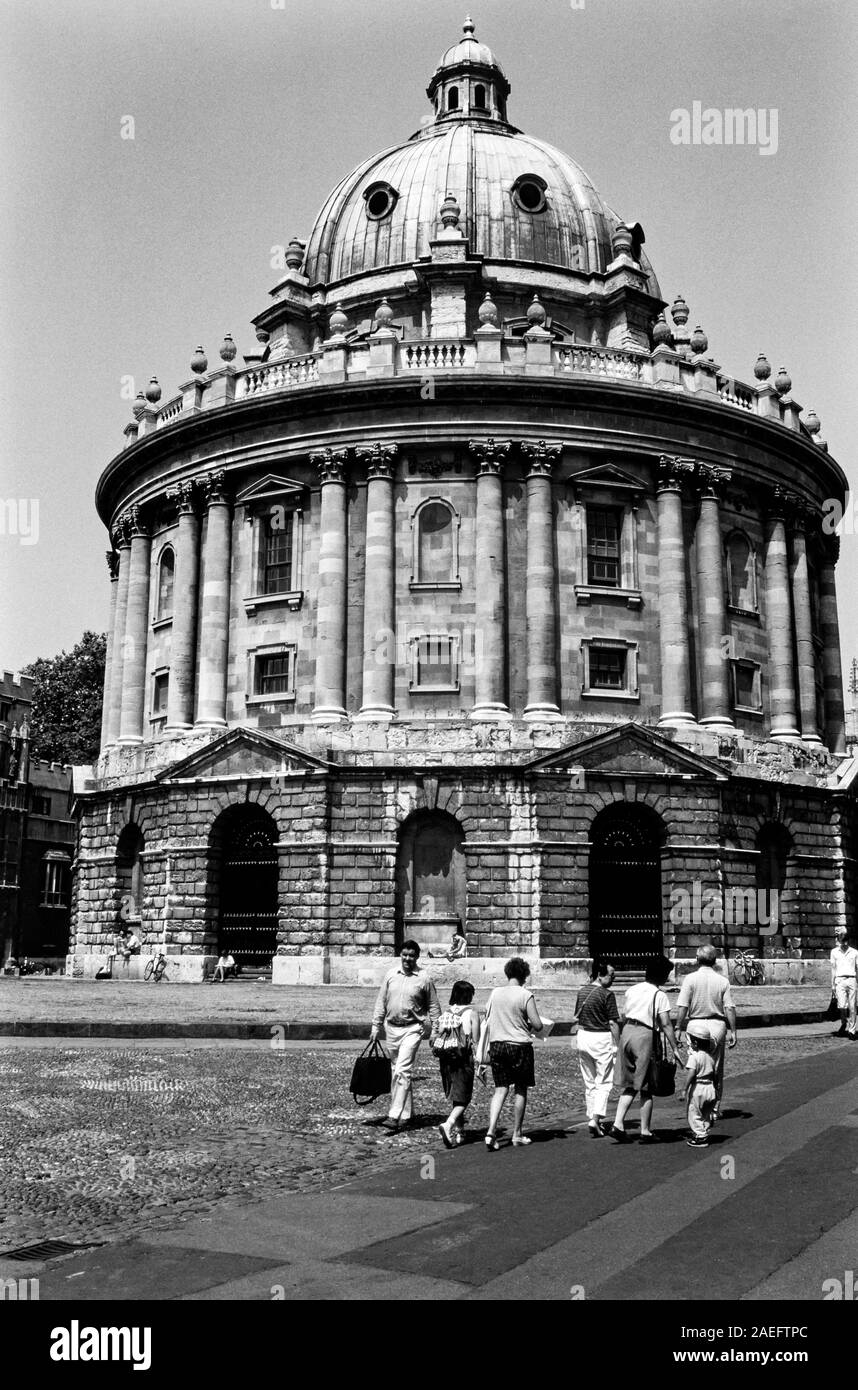 GB '80 : Radcliffe camera Stock Photo - Alamy
