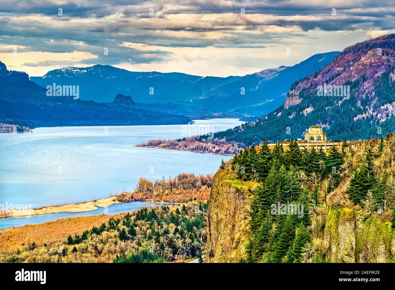 Portland oregon vista house hi-res stock photography and images - Alamy