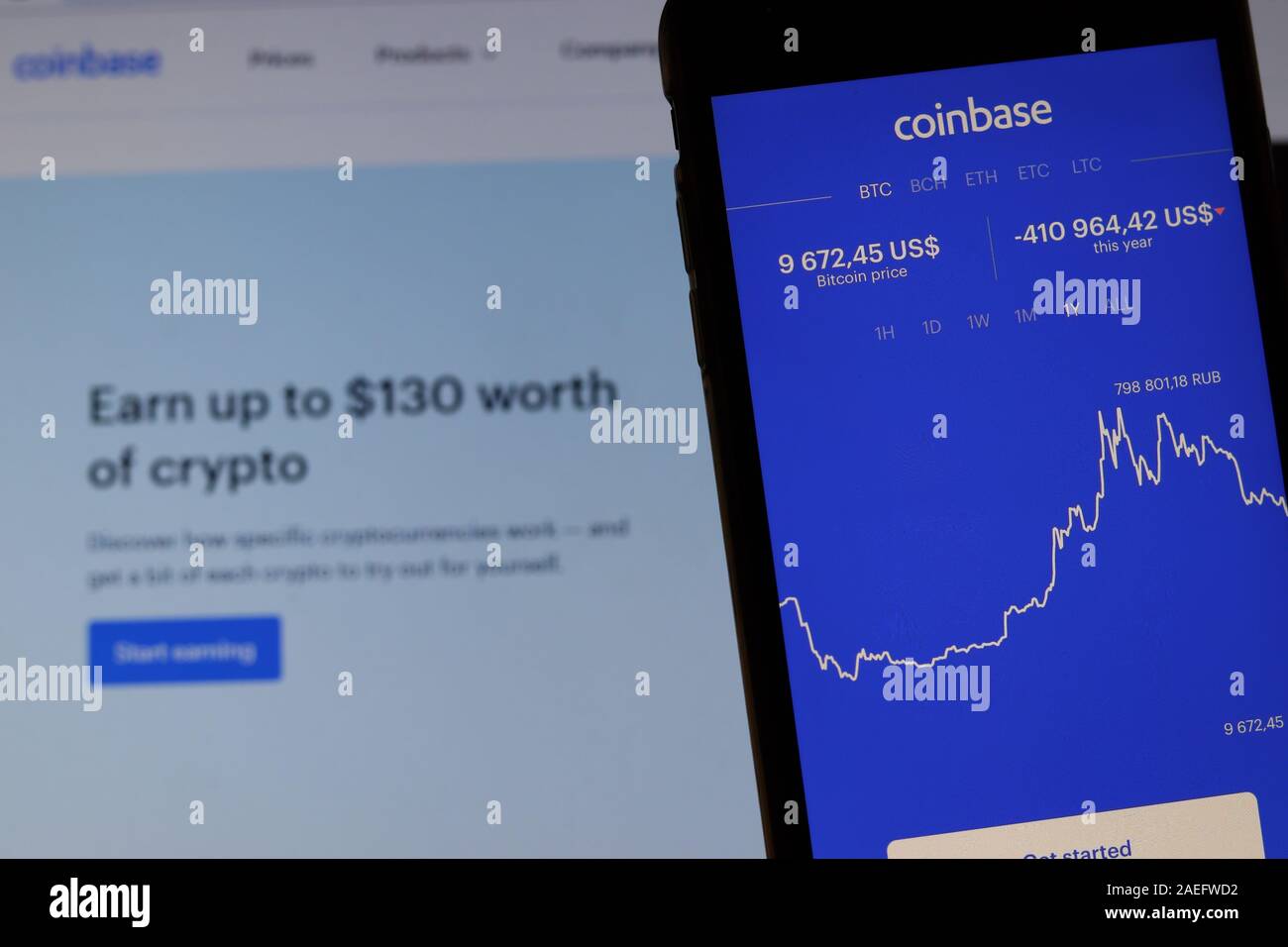 Screen display hi-res stock photography and images - Alamy