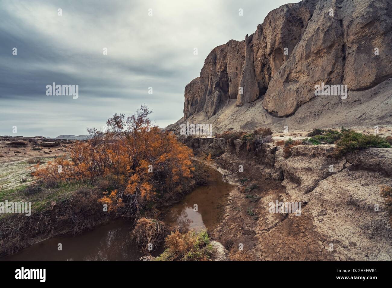 Arid mountain hi-res stock photography and images - Alamy