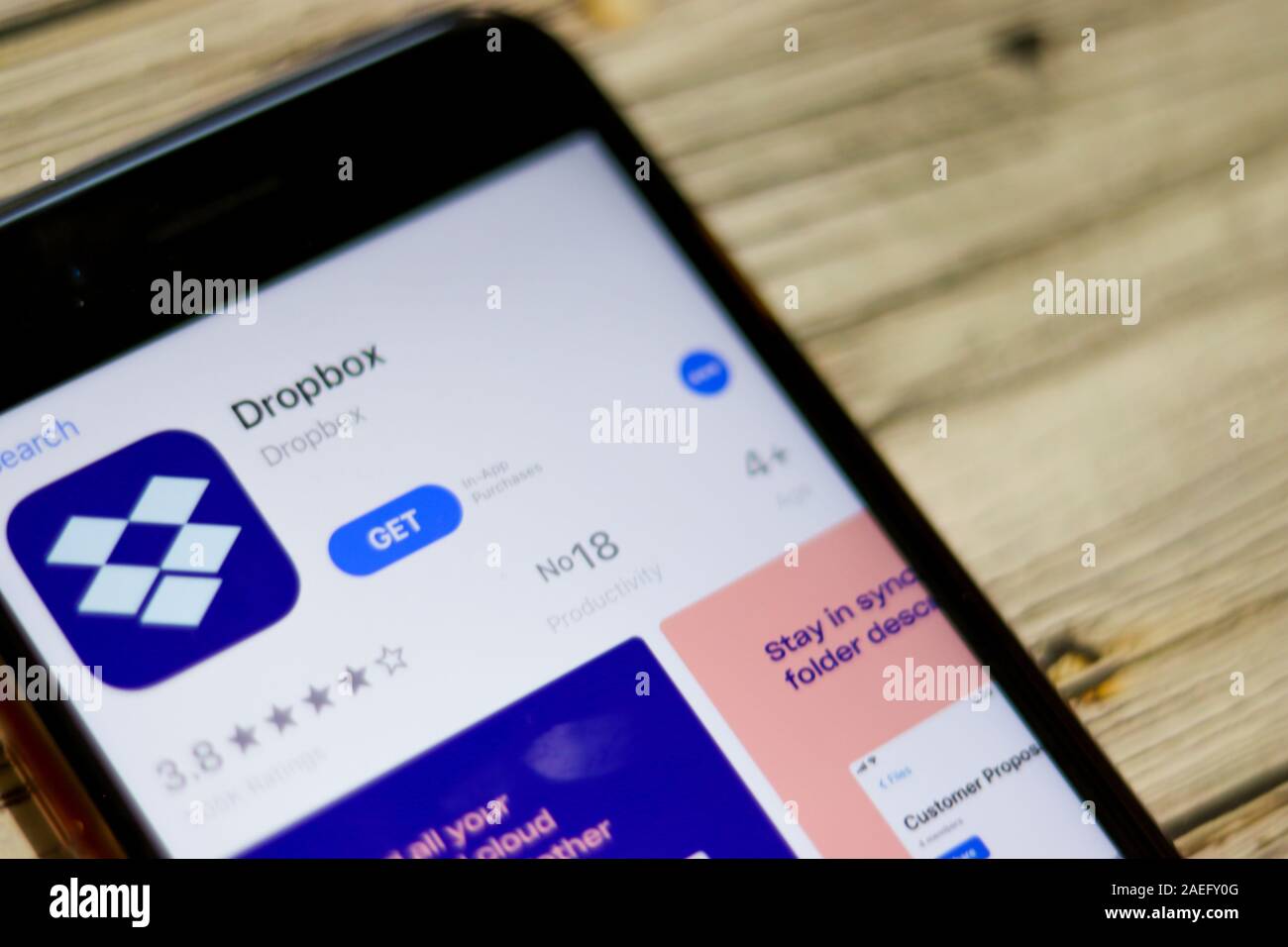 Dropbox icon logo hi-res stock photography and images - Alamy