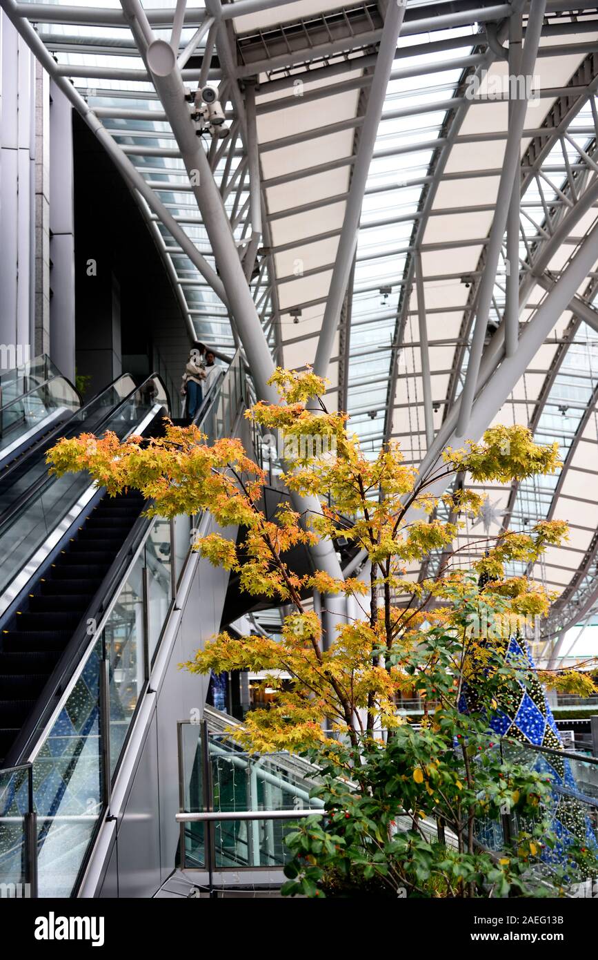 Jr hakata hi-res stock photography and images - Alamy