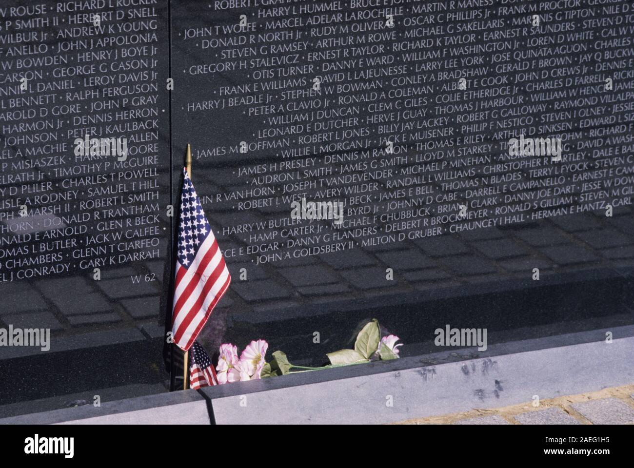 VIETNAM VETERANS MEMORIAL in Washington D.C. USA displaying some of the ...