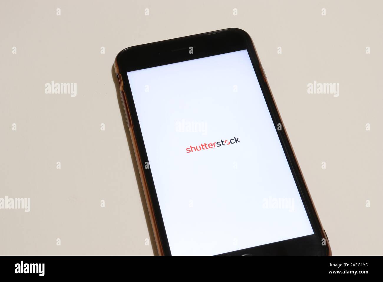 Los Angeles, California, USA - 4 December 2019: Shutterstock App logo ...