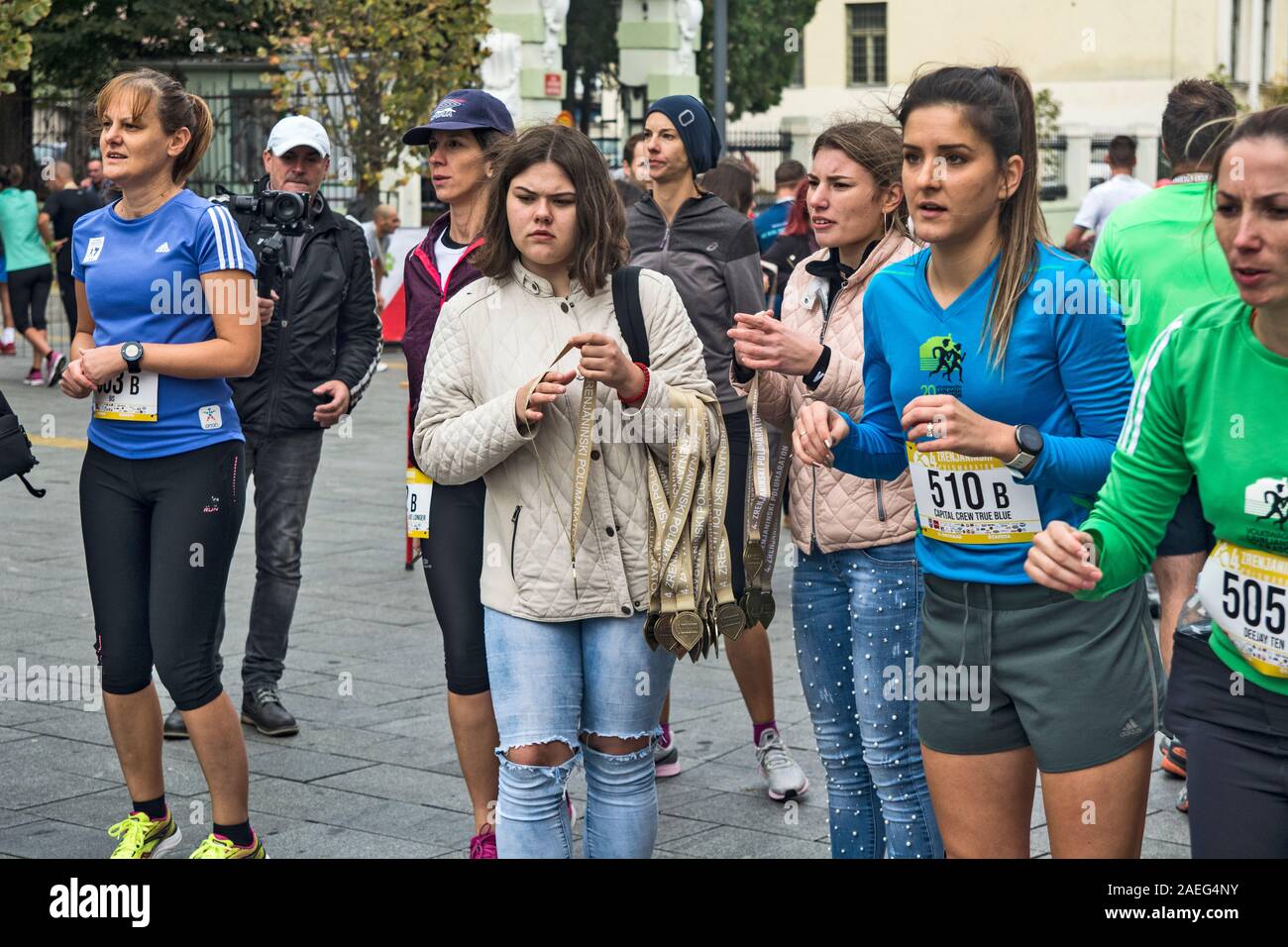 Female race fans hi-res stock photography and images - Alamy