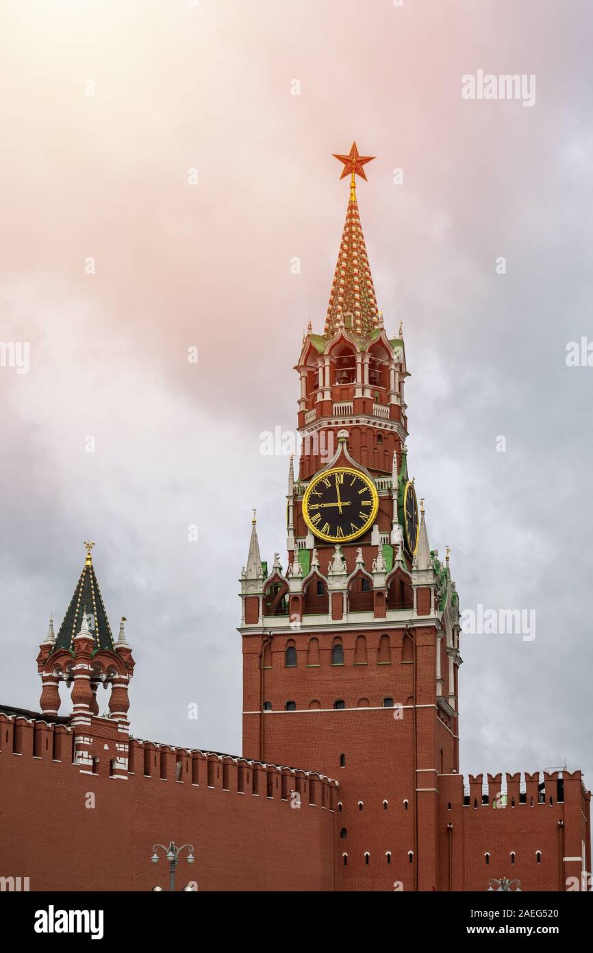 Kremlin and St Basil's Cathedral on the Red Square in Moscow in summer ...