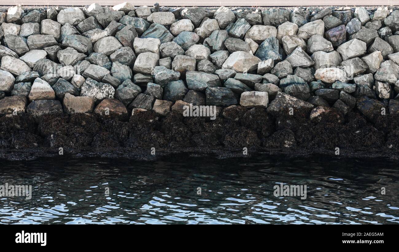 Concrete structure wave barrier hi-res stock photography and images - Alamy