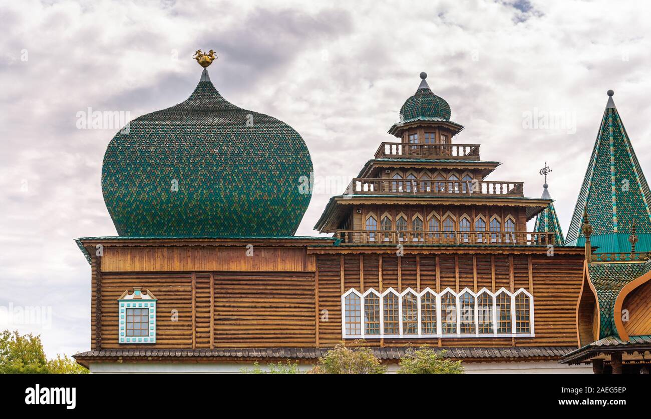 Wooden palace of tzar Aleksey Mikhailovich in Kolomenskoe ...