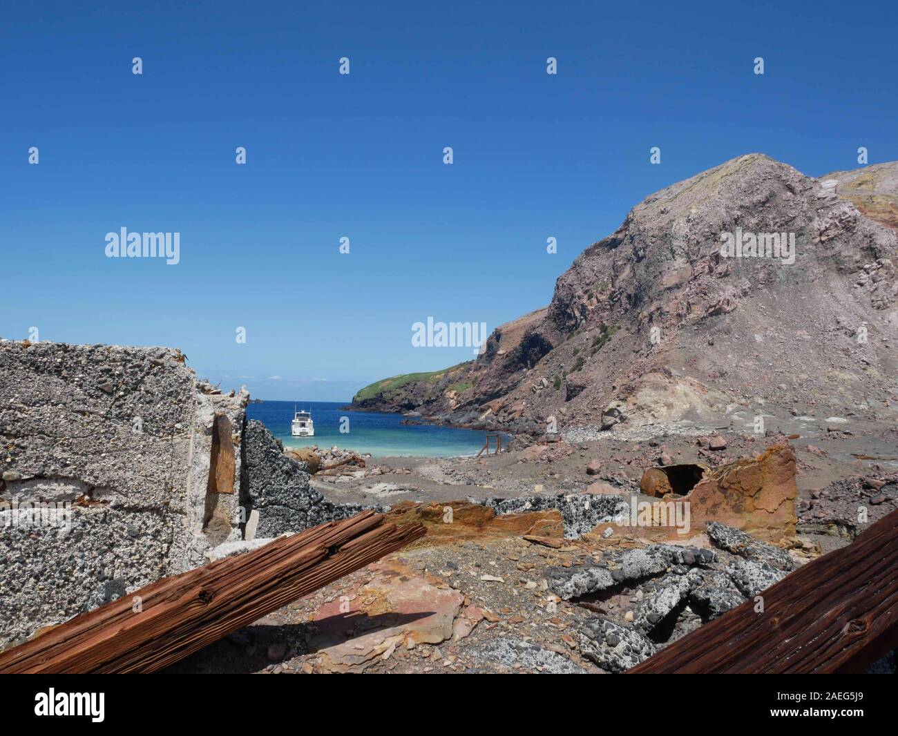 White Island/Whakaari New Zealand's most active volcano Stock Photo - Alamy