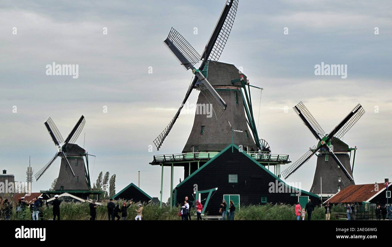 Traditional dutch landscape hi-res stock photography and images - Alamy