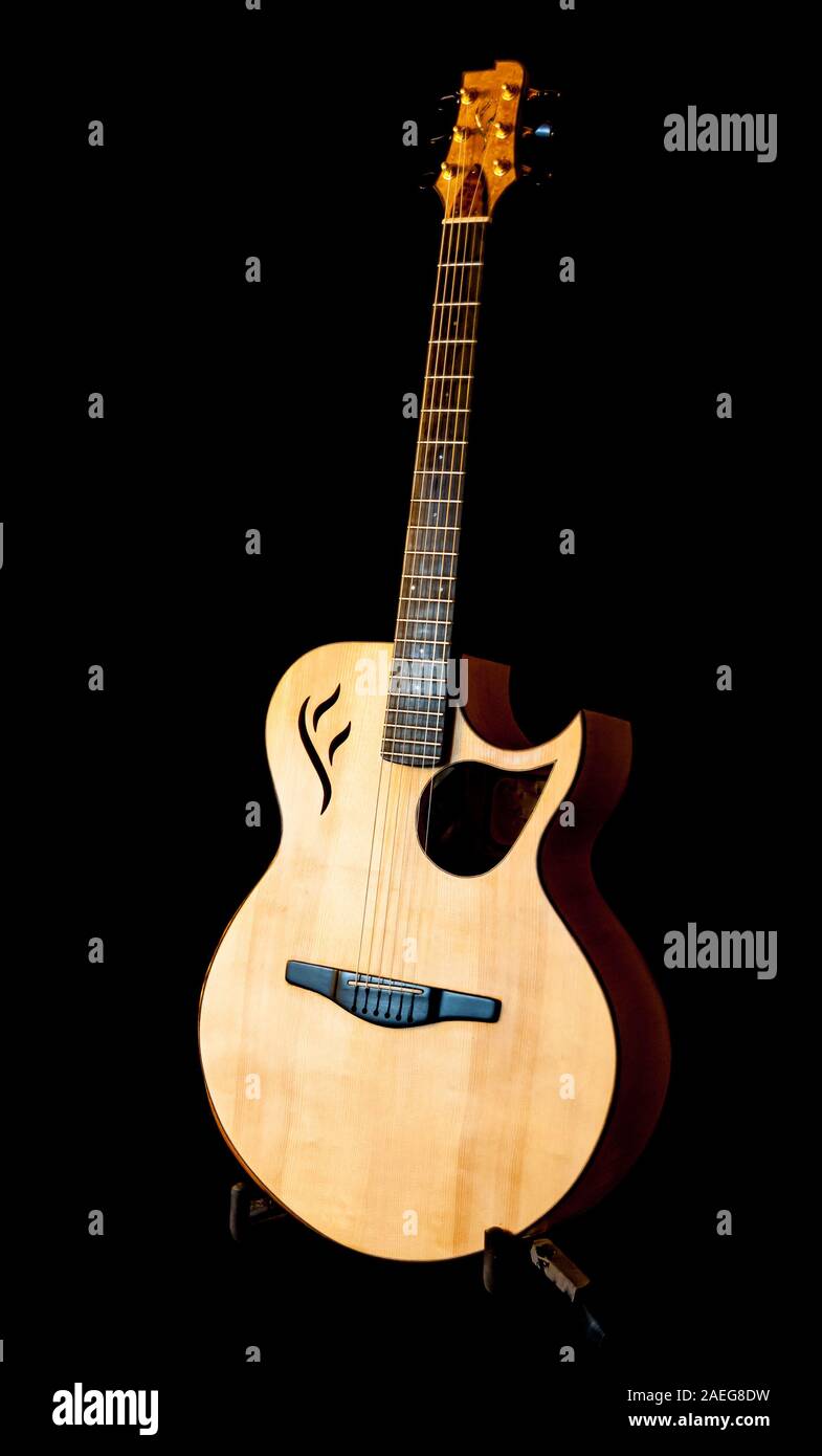 Hand made instruments hi-res stock photography and images - Alamy