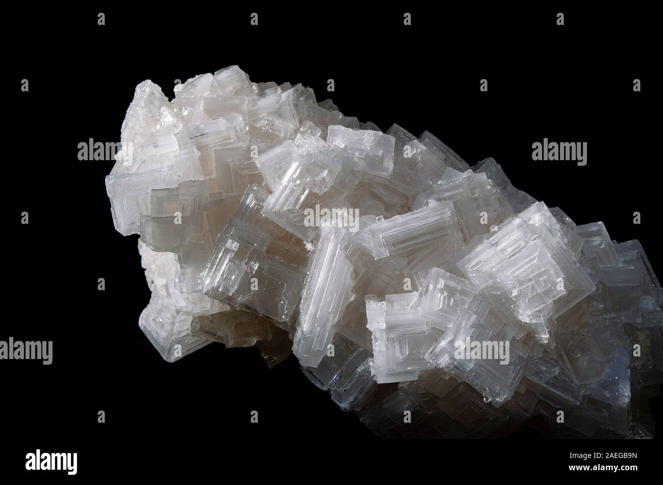 Flaky mineral rock hi-res stock photography and images - Alamy