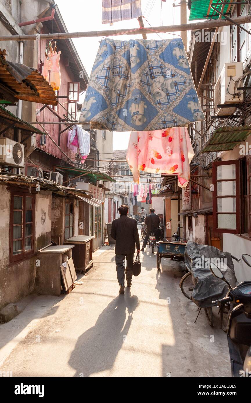 Backstreets china hi-res stock photography and images - Alamy