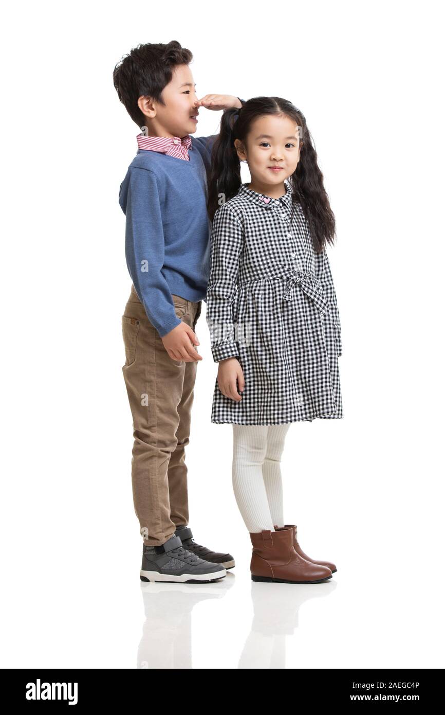 Measuring height comparison Cut Out Stock Images & Pictures - Alamy