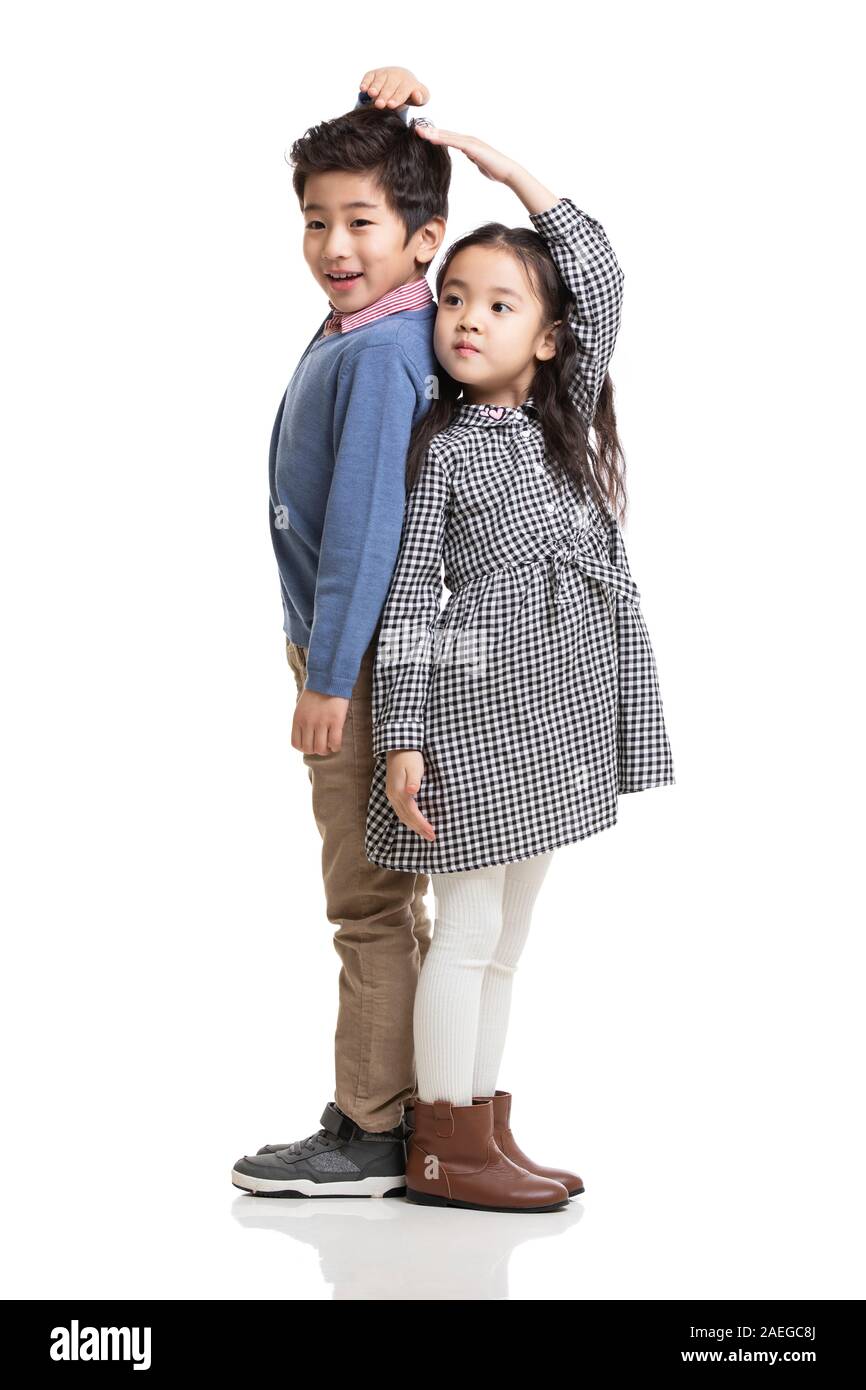 Back back height comparison hi-res stock photography and images - Alamy