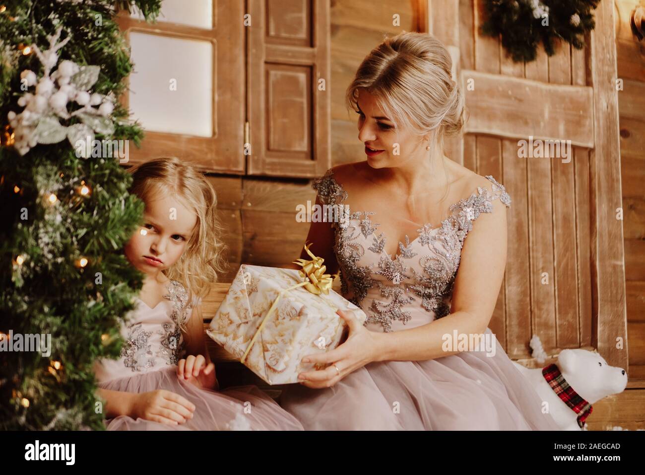 Child crying christmas tree hi-res stock photography and images - Alamy