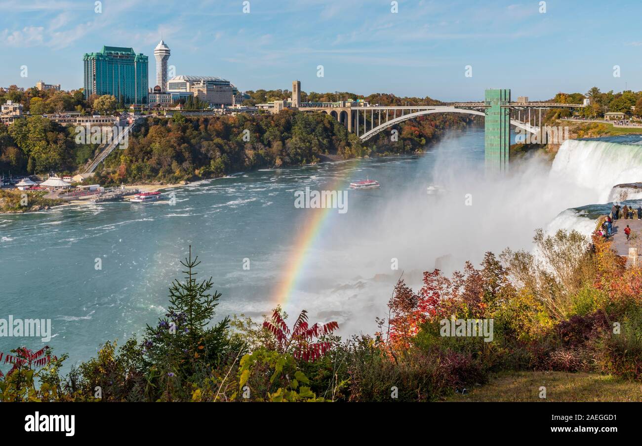 Group of three waterfalls hi-res stock photography and images - Alamy
