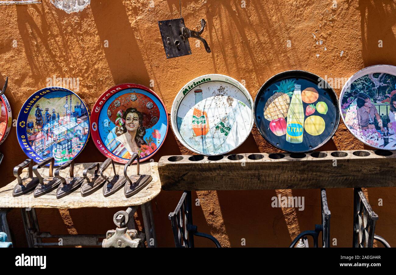 Mexican shop front hi-res stock photography and images - Alamy