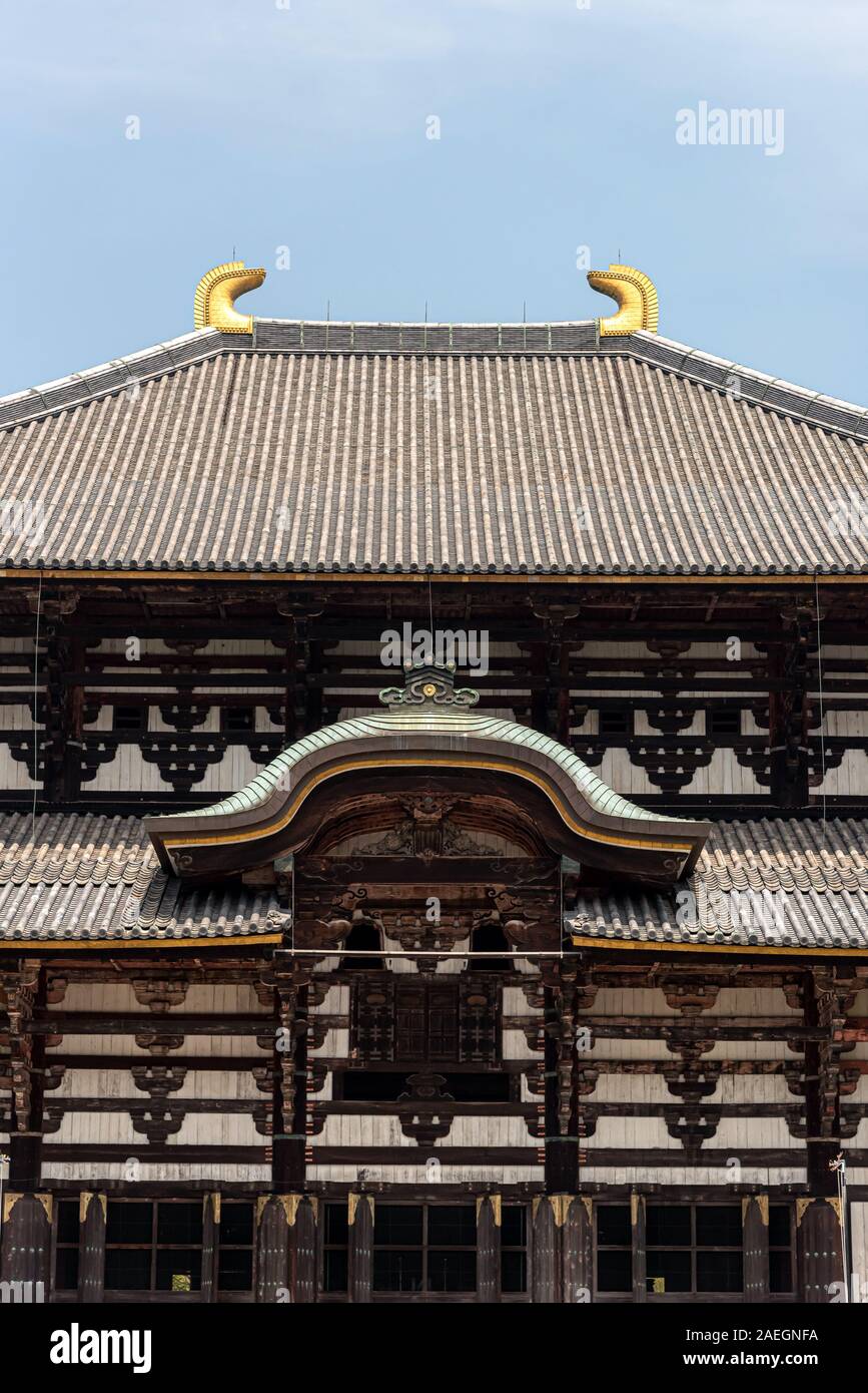 April 22, 2019: Great Buddha Hall part of the buddhist Todai-ji temple ...