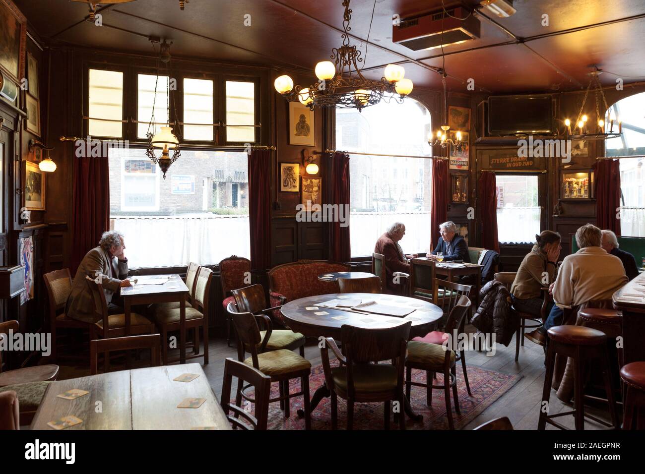 Traditional dutch cafe hi-res stock photography and images - Alamy