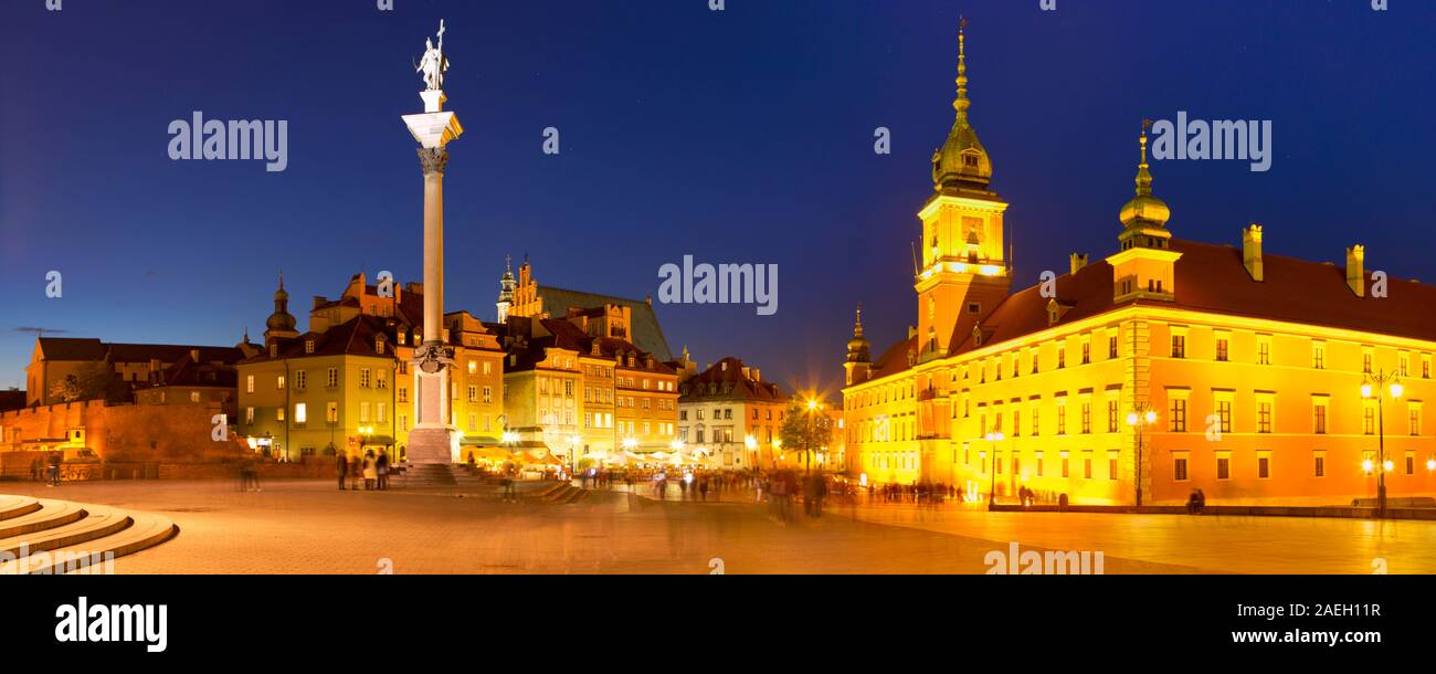 Castle Square or Plac Zamkowy in the historic center of Warsaw, Poland ...