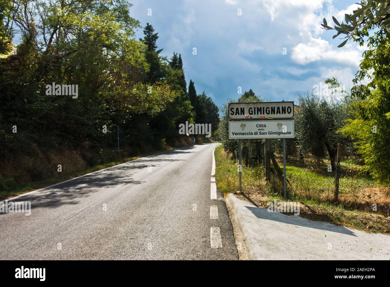 Tuscany road signs hi-res stock photography and images - Alamy