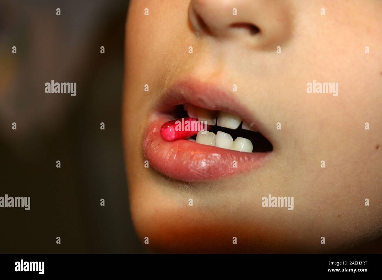 Child pill hi-res stock photography and images - Alamy