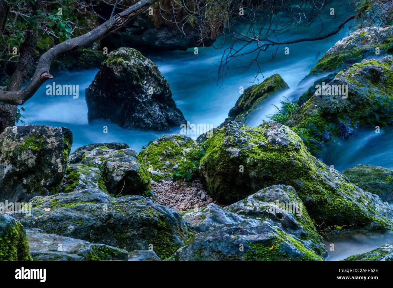 River sorgue , Fontaine de vaucluse , Provence France Long exposure ...