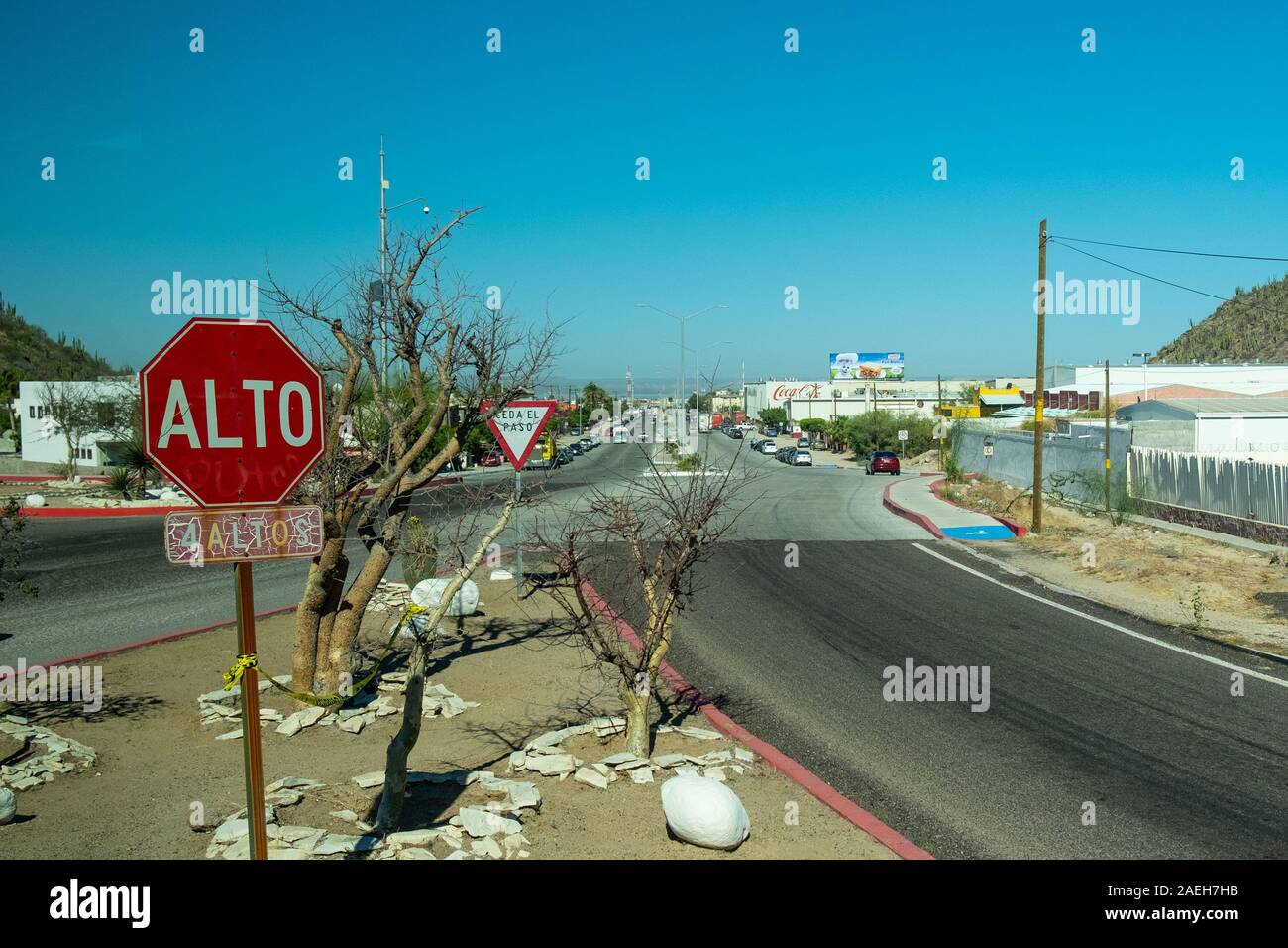 Stop sign in mexico hi-res stock photography and images - Alamy