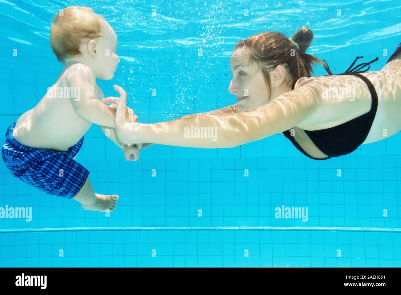 Teaching Children How To Dive High Resolution Stock Photography and ...