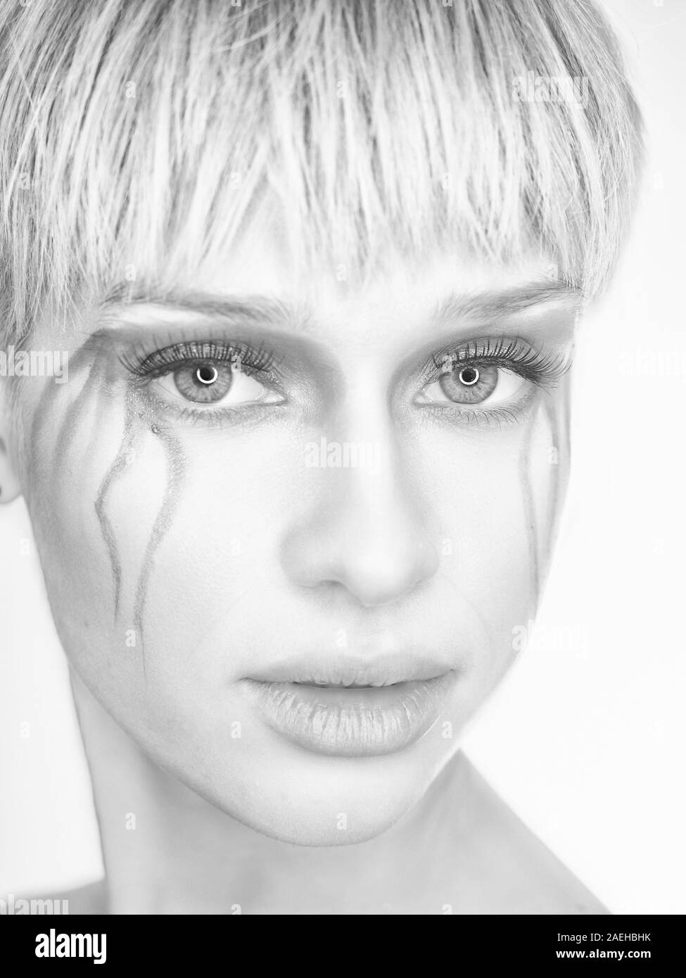 Pixiecut hi-res stock photography and images - Alamy