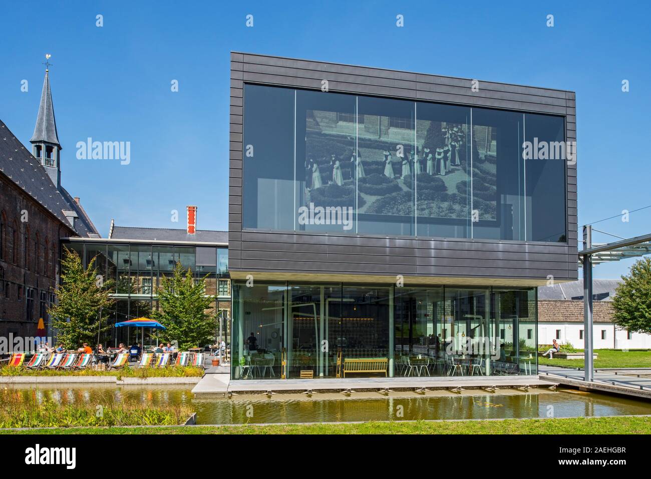 Summer city museum hi-res stock photography and images - Alamy