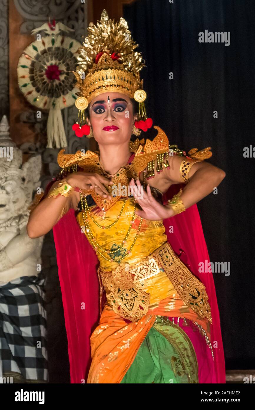 Traditional Balinese Legong performance in Ubud, Bali Stock Photo - Alamy