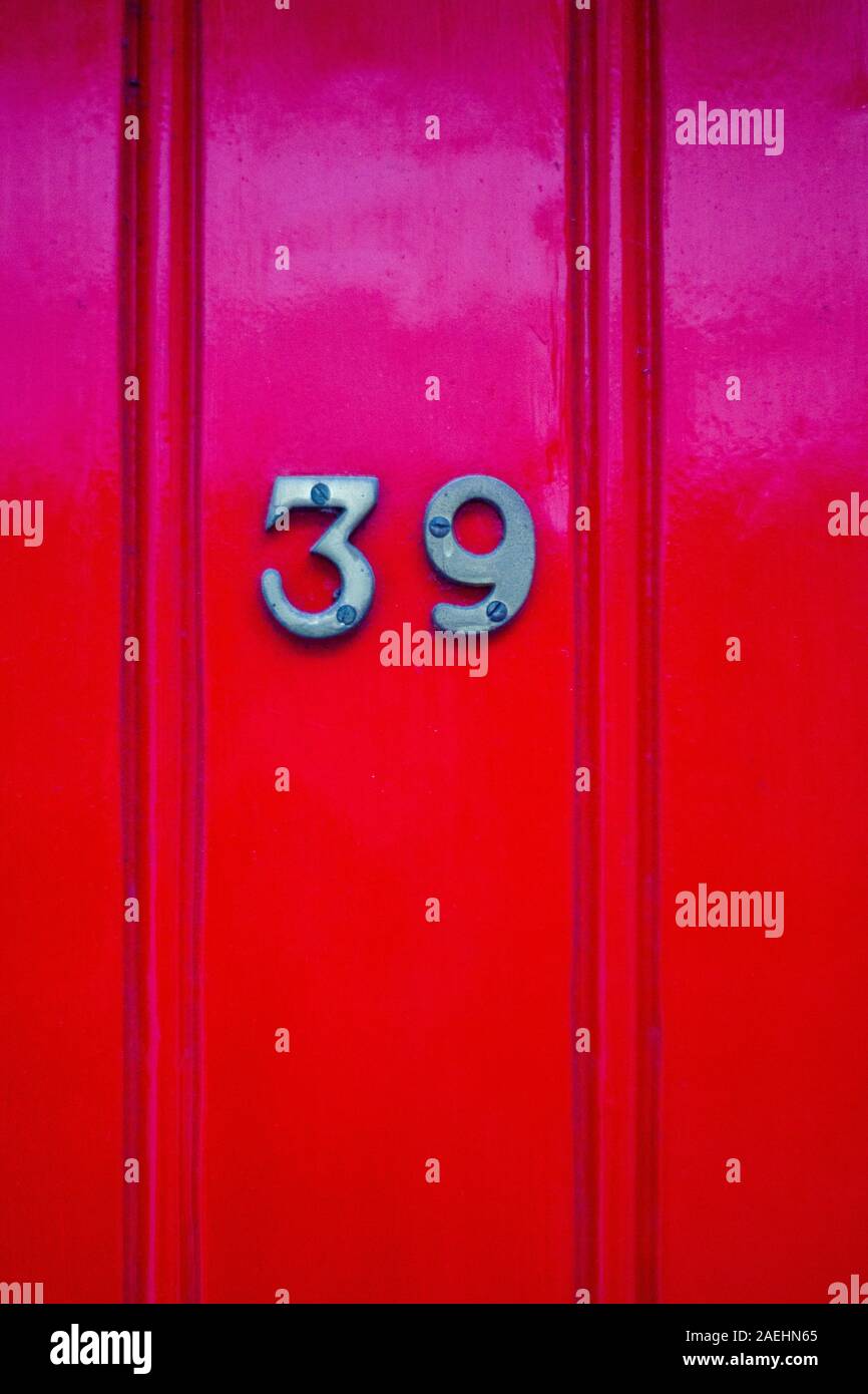 House number 39 in bold metal digits Stock Photo - Alamy
