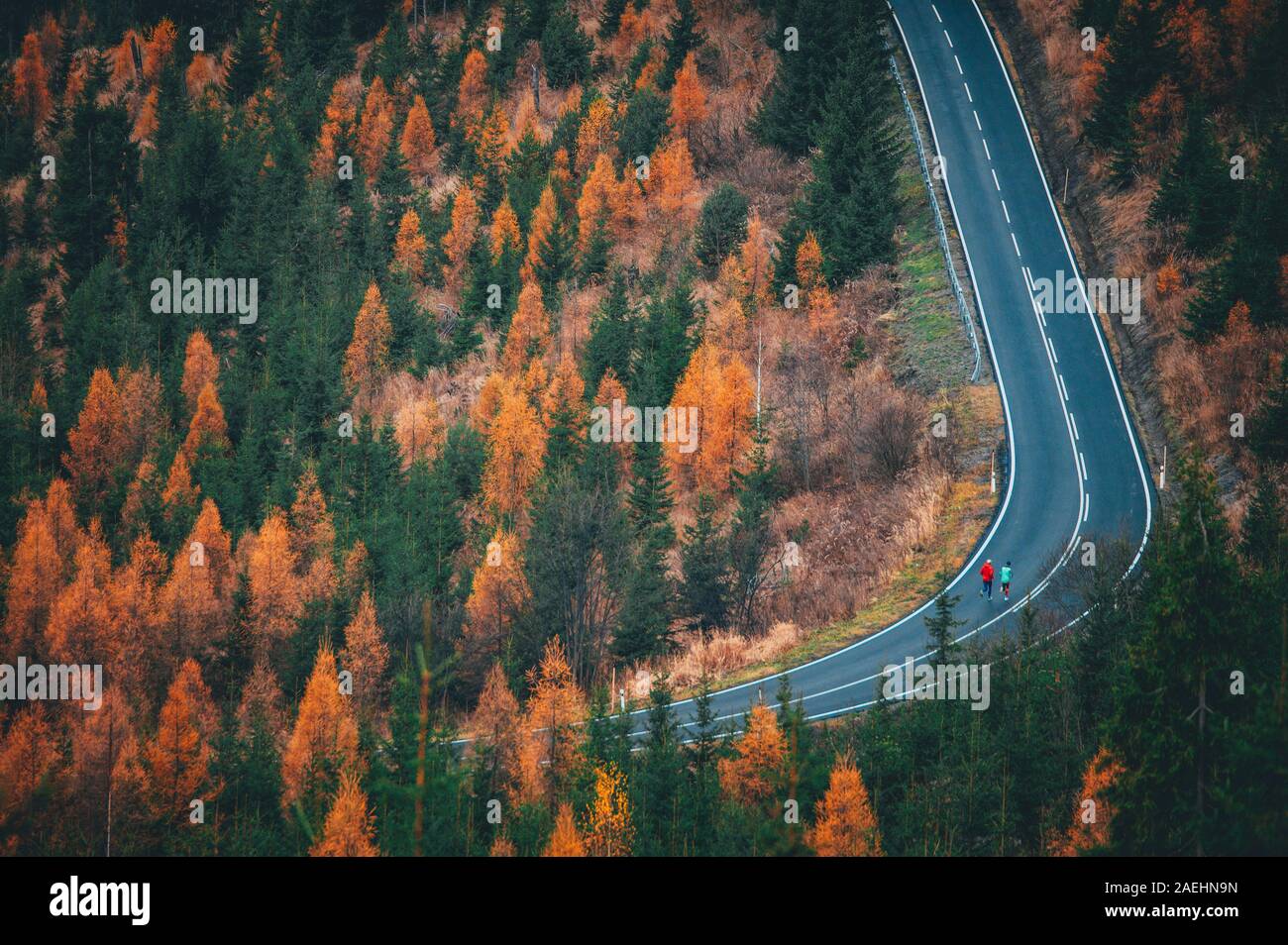 Two runners road hi-res stock photography and images - Alamy