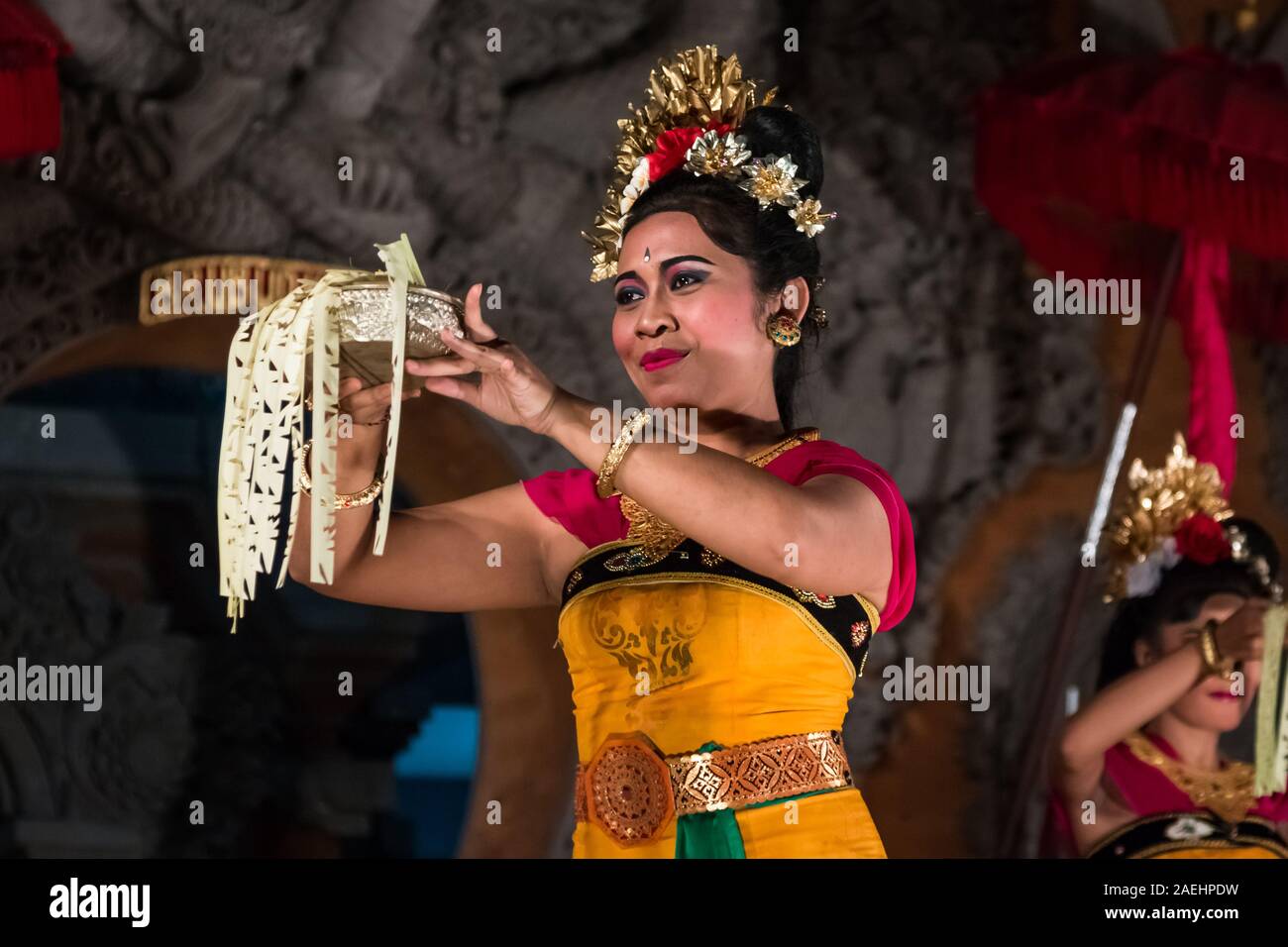 Traditional Balinese dance performance in Ubud, Bali Stock Photo - Alamy