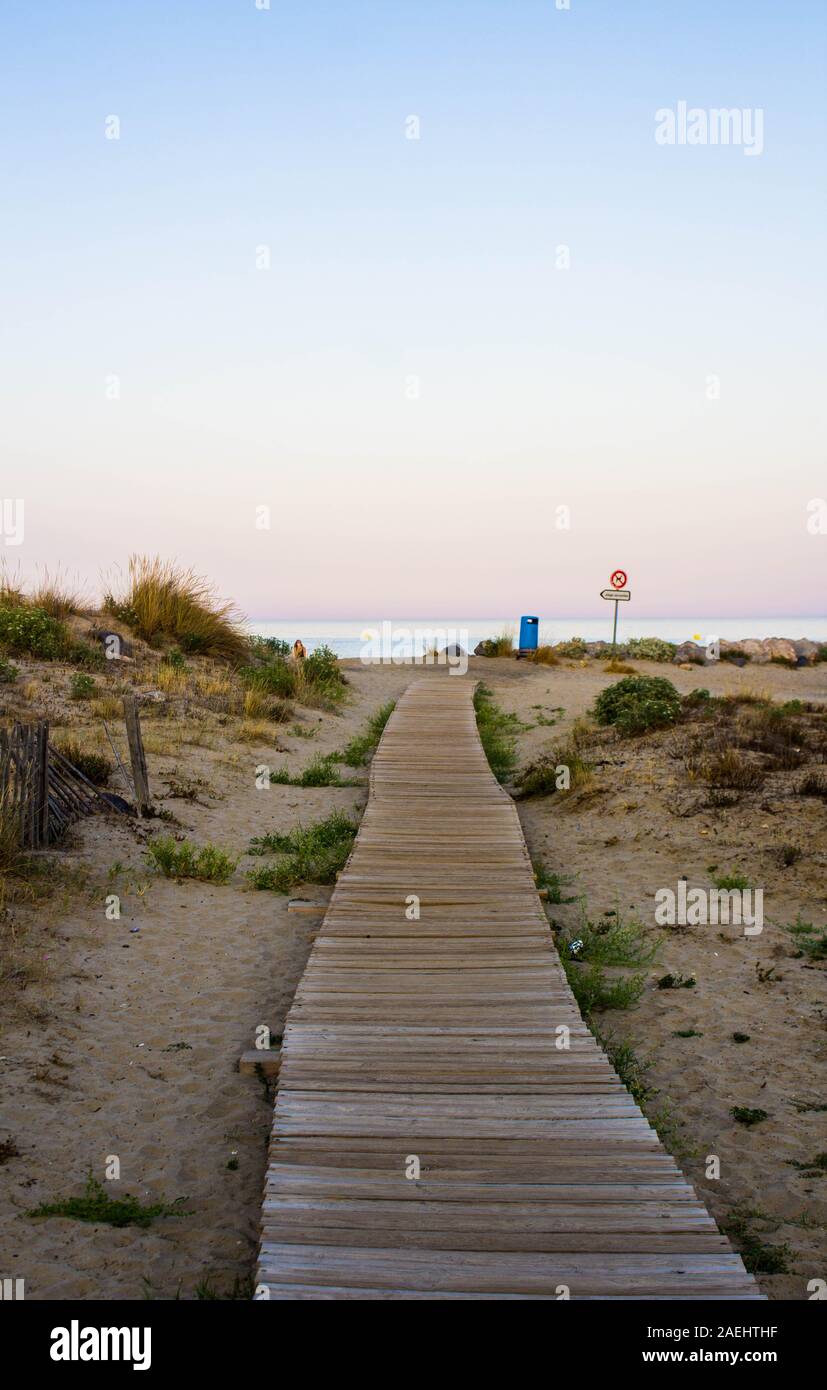 Sete beach hi-res stock photography and images - Alamy