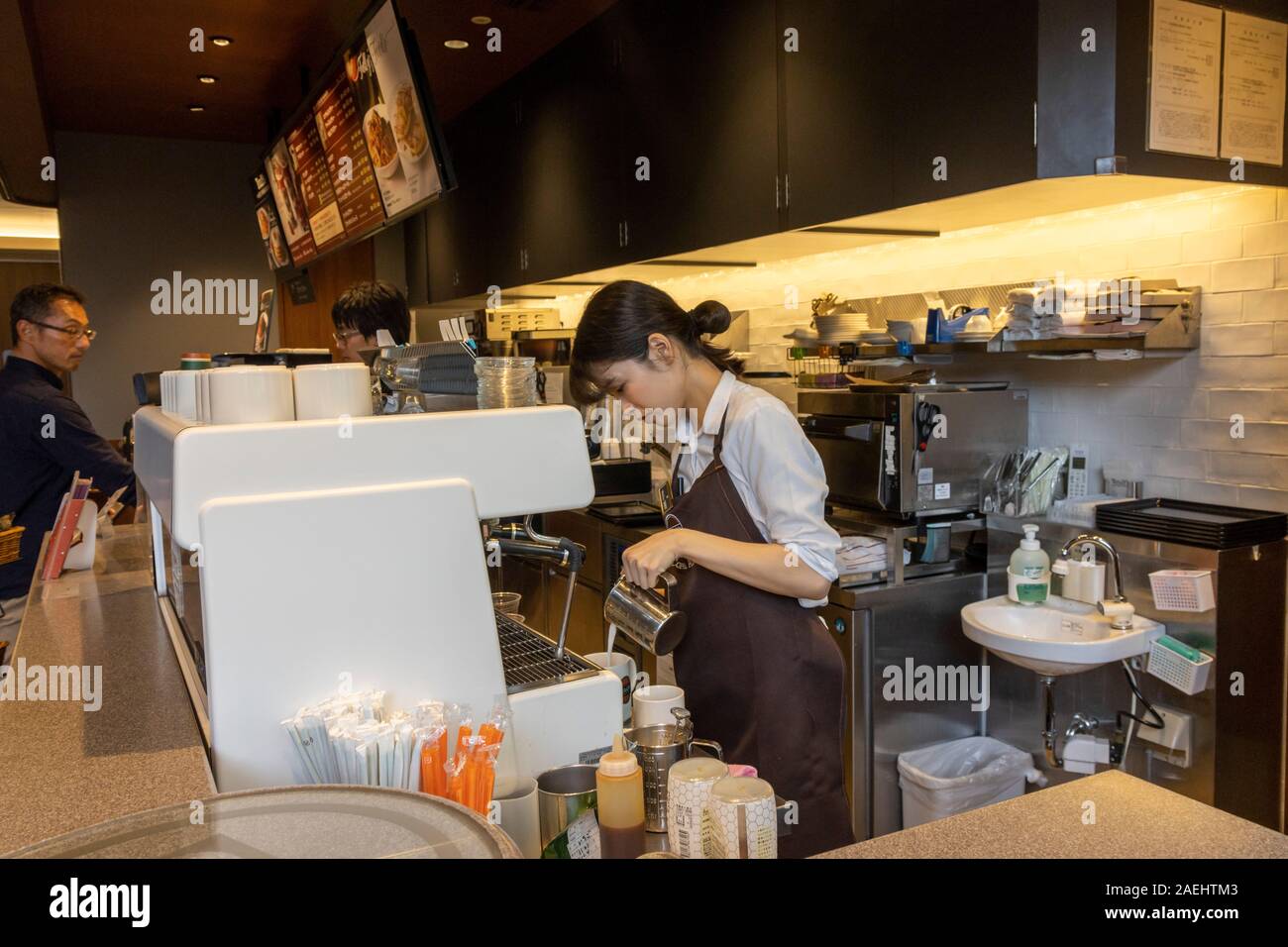 barista making coffee, Tully's coffee house, Ginza, Tokyo,Japan Stock ...
