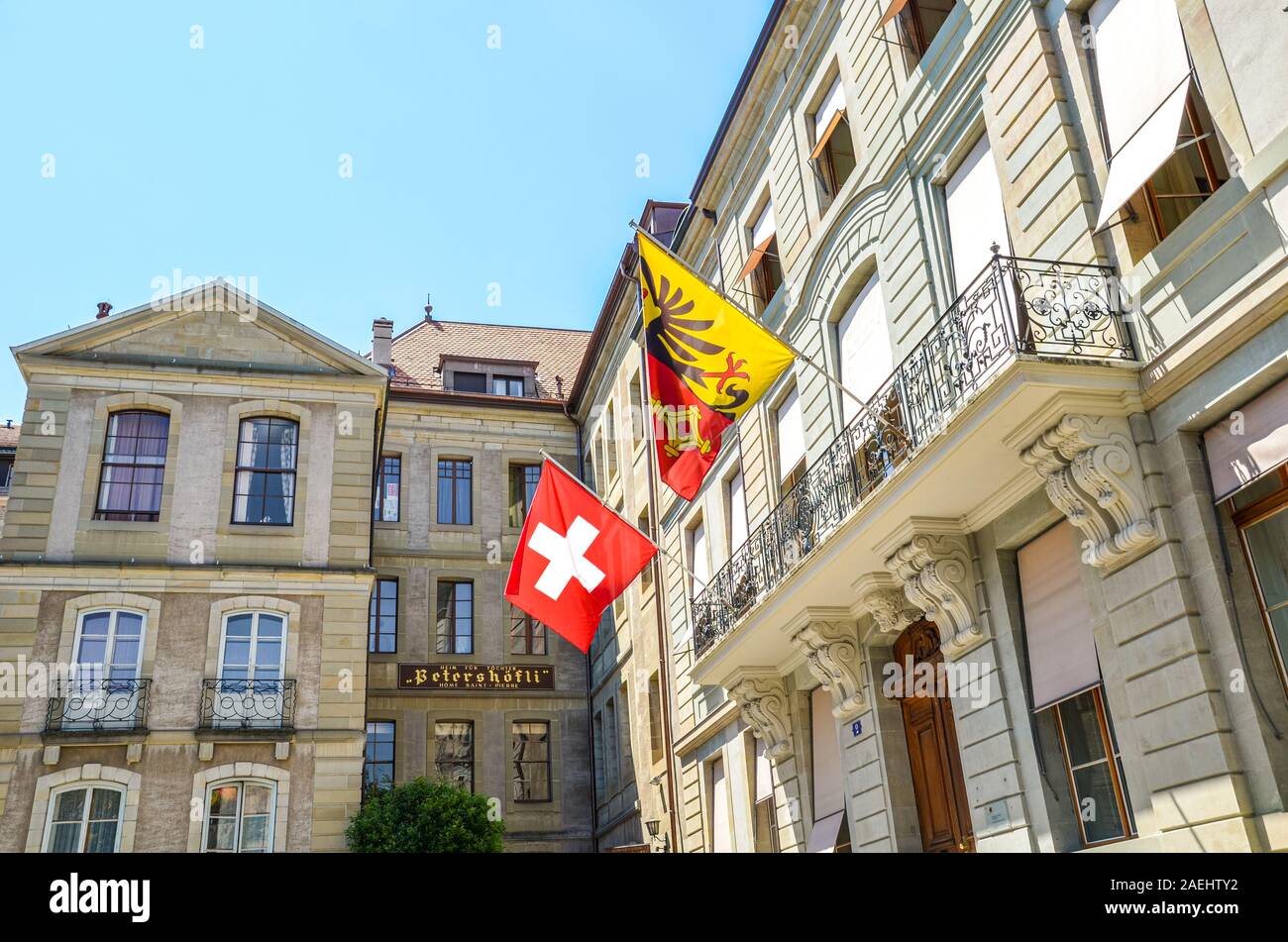 House with the swiss flag hi-res stock photography and images - Alamy